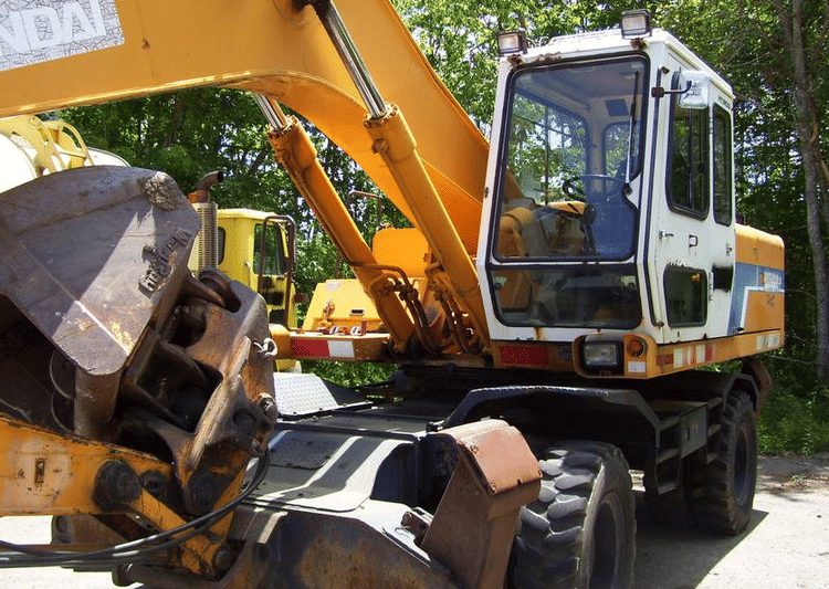 1995 Hyundai Robex 200W 2 Construction Wheel Excavators for Sale ...