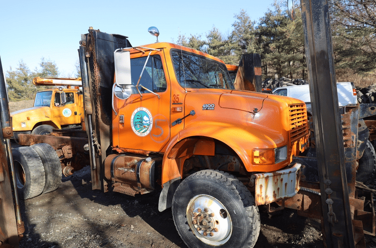 1995 International 4800 Other Equipment Trucks for Sale | Tractor Zoom