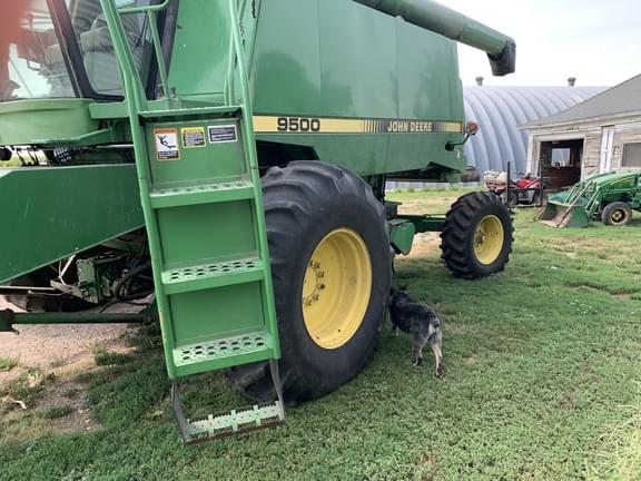 1995 John Deere 9500 Combines Class 5 for Sale | Tractor Zoom