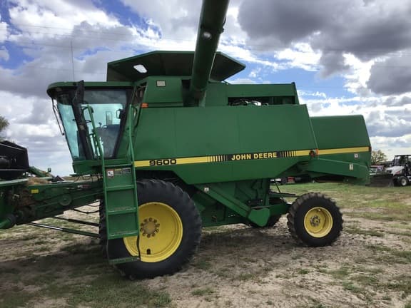 1995 John Deere 9600 Combines Class 6 for Sale | Tractor Zoom
