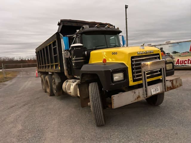 1995 Mack RD688S Lot No. 37098 Other Equipment For Sale with 508,925 mi ...