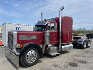 SOLD - 1995 Peterbilt 379 Lot No. 96 Other Equipment with 254,148 mi ...
