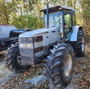 SOLD - 1995 White 6105 MFWD tractor Tractors with 4,471 Hrs | Tractor Zoom