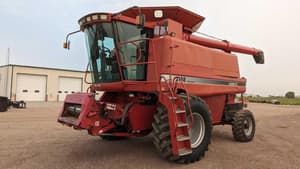 SOLD - 1996 Case IH 2188 Lot No. 167 Combines with 4,647 Hrs | Tractor Zoom