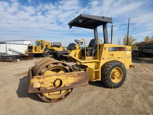 SOLD - 1996 Caterpillar CS-433C Lot No. 6942 Construction with --- Hrs ...
