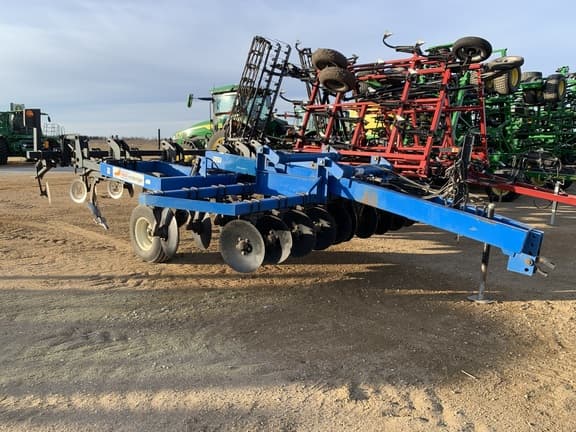 SOLD - 1996 DMI 527 Tillage Disk Rippers | Tractor Zoom