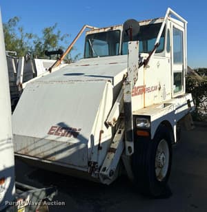 SOLD - 1996 Elgin Pelican Lot No. DS2518 Other Equipment | Tractor Zoom