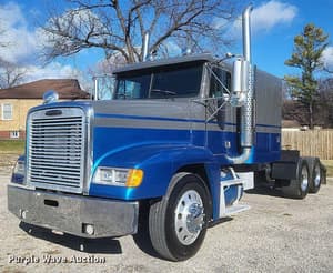 SOLD - 1996 Freightliner FLD120 Lot No. DS5174 Other Equipment with ...