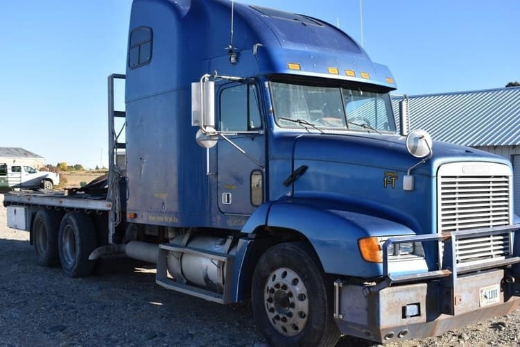 1996 Freightliner M11 Other Equipment Trucks for Sale | Tractor Zoom