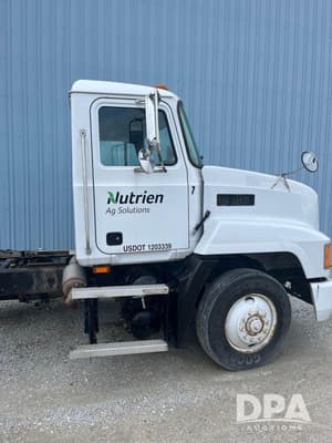 SOLD - 1996 Mack CH613 Lot No. 457 Other Equipment with 36,220 mi | Tractor Zoom