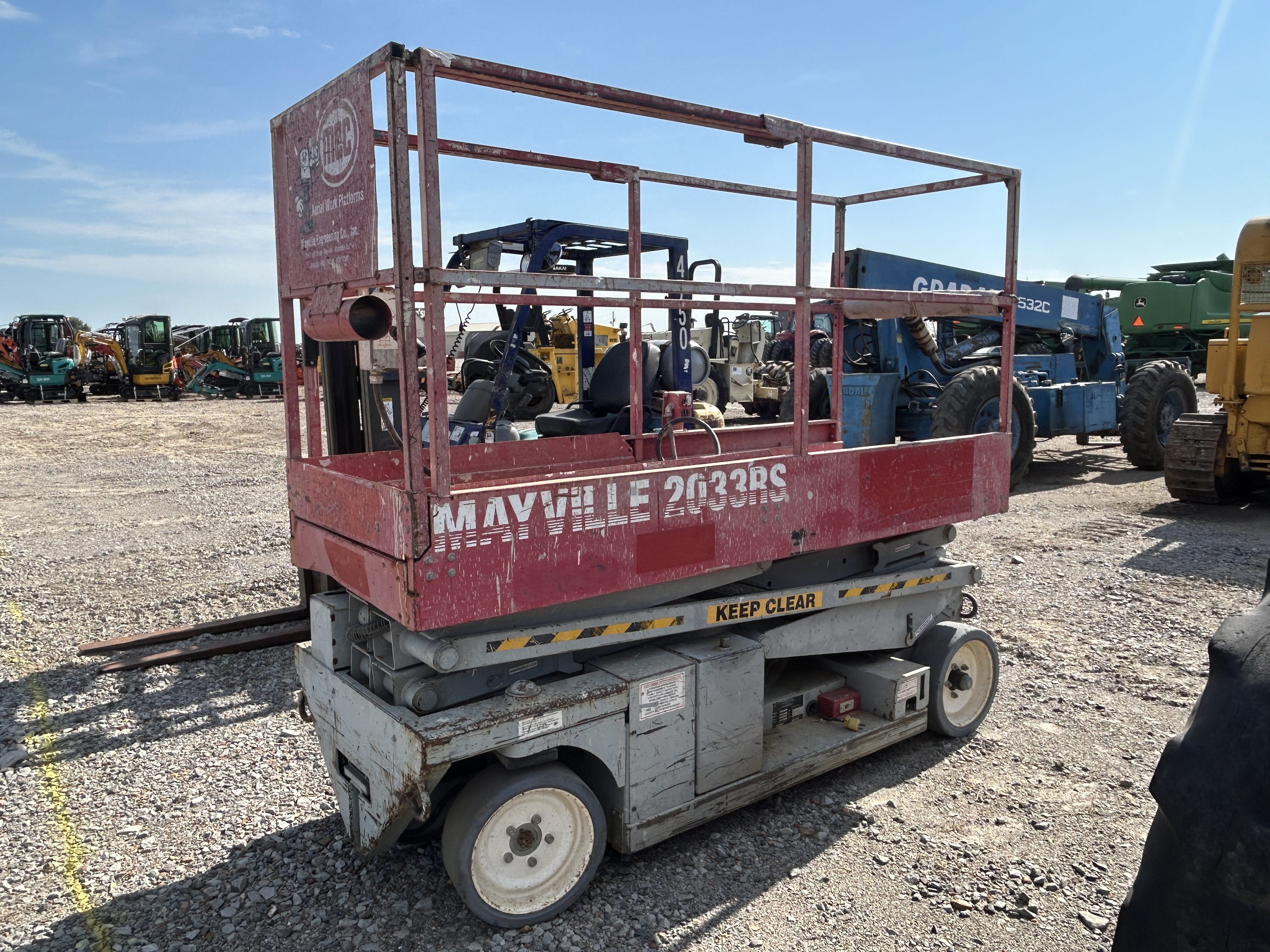 SOLD - 1996 Mayville 2033RS Lot No. 166598 Construction with --- Hrs ...
