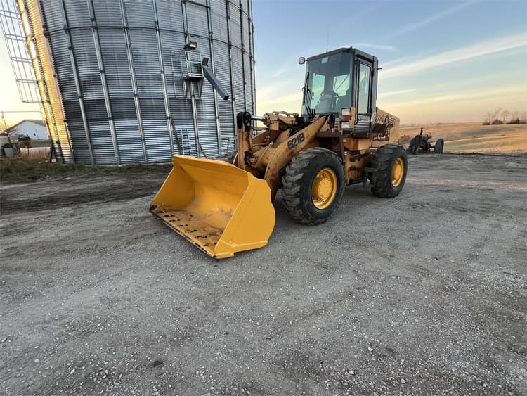 SOLD - 1997 Case 621B Construction Wheel Loaders | Tractor Zoom