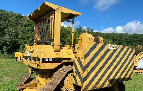 SOLD - 1997 Caterpillar 561 Lot No. c6bb2fa5-1e61-11ed-8bec ...