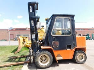 SOLD - 1997 Clark GPX40 Lot No. 5408990 Construction with 6,023 Hrs ...