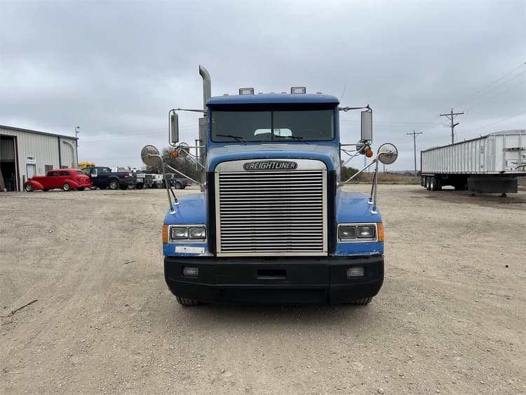 1997 Freightliner FLD120 Other Equipment Trucks for Sale | Tractor Zoom
