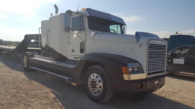 1997 Freightliner FLD120 Other Equipment Trucks for Sale | Tractor Zoom