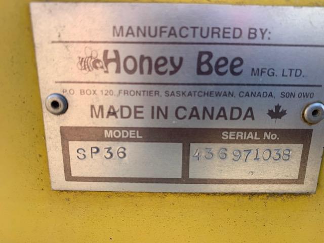 1997 Honey Bee SP36 Harvesting Headers - Platform for Sale | Tractor Zoom
