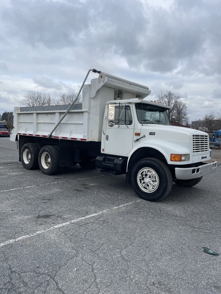 1997 International 4900 Other Equipment Trucks for Sale | Tractor Zoom