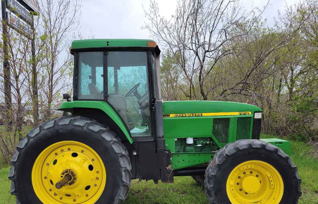 1997 John Deere 7810 Tractors 175 to 299 HP for Sale | Tractor Zoom
