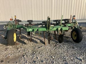 SOLD - 1997 John Deere 915 Tillage with --- Shanks | Tractor Zoom