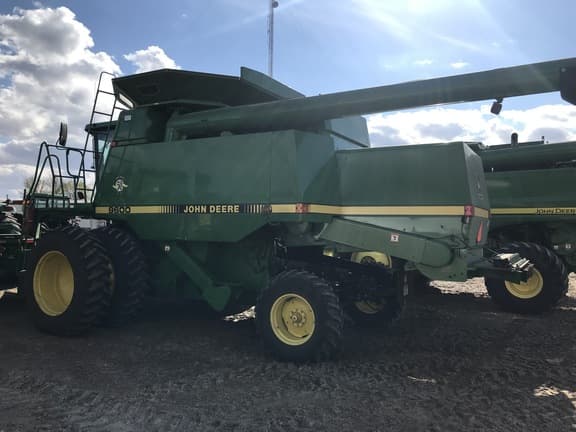 1997 John Deere 9600 Combines Class 6 for Sale | Tractor Zoom