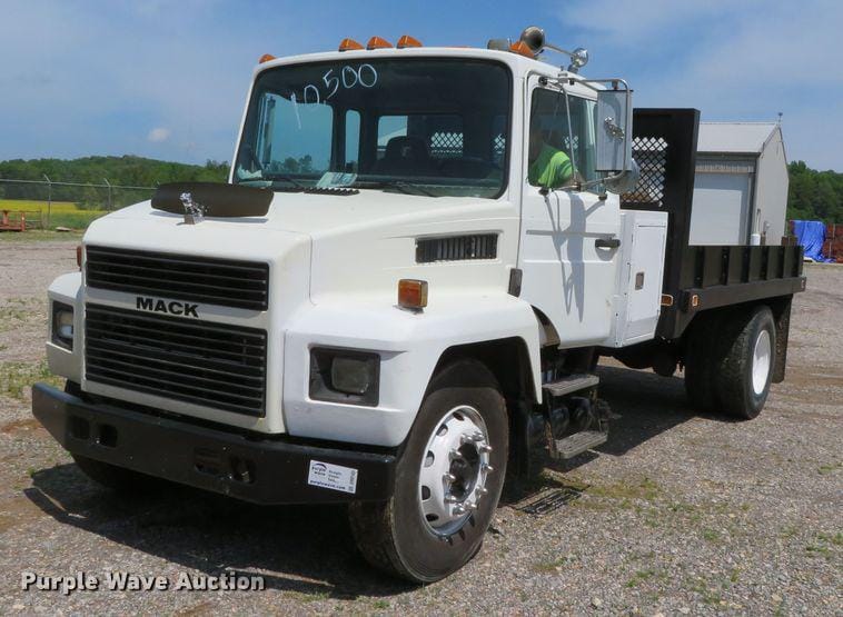 SOLD - 1997 Mack CS300P Other Equipment Trucks | Tractor Zoom