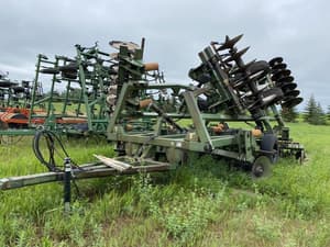 SOLD - 1997 Wishek 842T Tillage with 11 In | Tractor Zoom