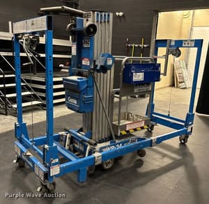 SOLD - 1998 Genie AWP-24 Lot No. FG1651 Construction with --- Hrs ...