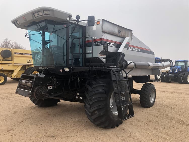 1998 Gleaner R62 Combines Class 6 for Sale | Tractor Zoom