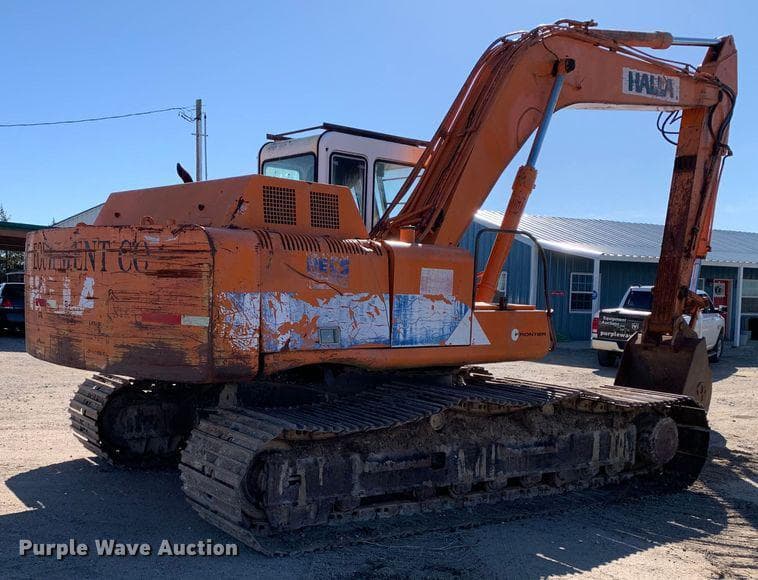 Tractor Zoom - 1998 Halla HE220LC