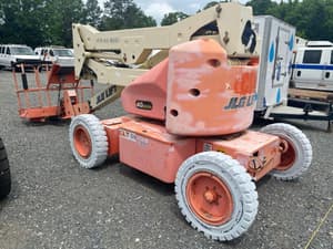 SOLD - 1998 JLG 40E Lot No. 49 Construction with 3,818 Hrs | Tractor Zoom
