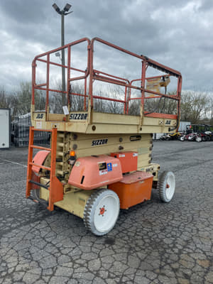 SOLD - 1998 JLG 3969 Lot No. 378 Construction with 23,533 Hrs | Tractor ...