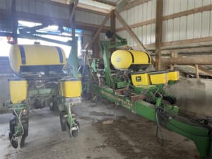 SOLD - 1998 John Deere 1760 Stock No. 234317991 Planting with 8 Rows ...