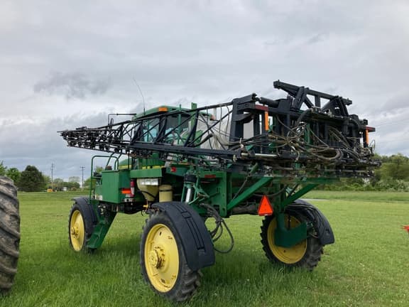 1998 John Deere 4700 Chemical Applicators Sprayers - Self Propelled for ...
