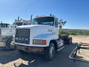 1998 Mack CH613 Lot No. 51206 Other Equipment For Sale with --- mi | Tractor Zoom