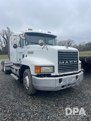 SOLD - 1998 Mack CH613 Lot No. 211 Other Equipment with 188,023 mi | Tractor Zoom