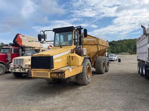 SOLD - 1998 Moxy MT30XT Lot No. 16 Construction with --- Hrs | Tractor Zoom