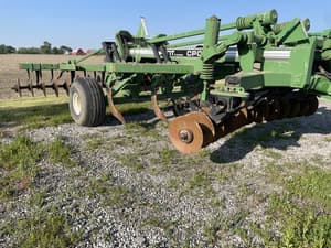 SOLD - 1998 Unverferth CPC35A-1126G Stock No. BK000371 Tillage with 5 ...