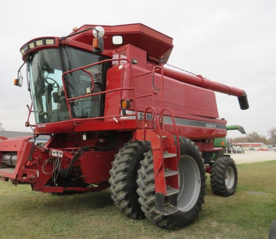 SOLD - 1999 Case IH 2388 Combines with 4,318 Hrs | Tractor Zoom