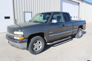 SOLD - 1999 Chevrolet 1500 Z71 4wd pickup Other Equipment with --- mi ...