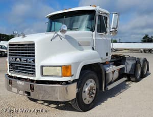 SOLD - 1999 Mack CH600 Lot No. DX7433 Other Equipment with 46,779 mi ...