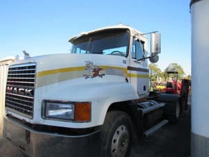 1999 Mack CH612 Lot No. 6022 Other Equipment For Sale with 863,355 mi | Tractor Zoom