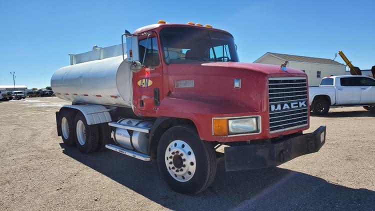 1999 Mack CH613 Other Equipment Trucks for Sale | Tractor Zoom