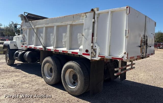 1999 Mack RD Lot No. EA7058 Other Equipment For Sale with 36,996 mi ...