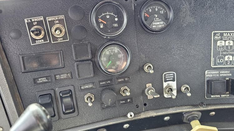 1999 Mack RD688S Other Equipment Trucks for Sale | Tractor Zoom