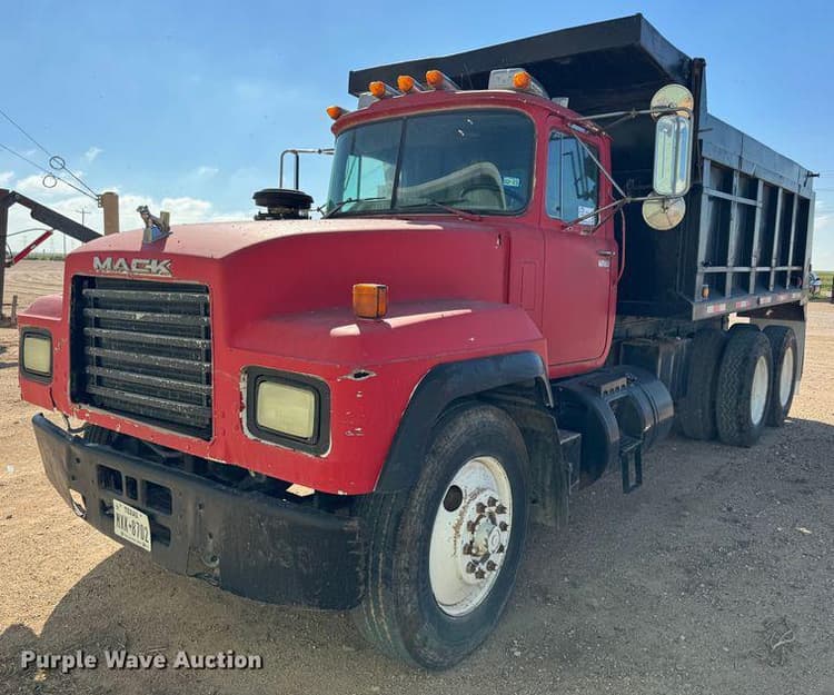 SOLD - 1999 Mack RD690S Other Equipment Trucks | Tractor Zoom