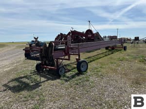 SOLD - 1999 Spudnik 1255 Lot No. 36536 Harvesting with --- Ft | Tractor ...