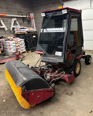 1999 Toro Groundsmaster 325-D Lot No. DV0531 Other Equipment For Sale ...