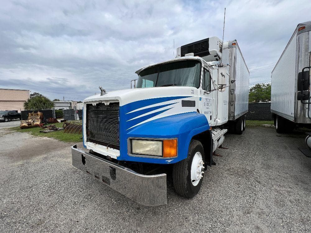 1999 Mack CH613 Other Equipment Trucks for Sale | Tractor Zoom