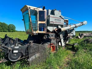 SOLD - Gleaner F Combines with --- Hrs | Tractor Zoom